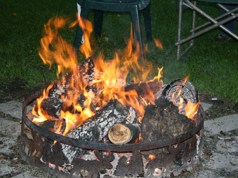 The Ultimate Guide to Fire Pit Safety – Prepared Hero
