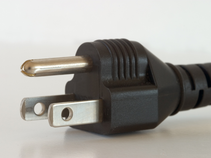 Is Using a Three-Prong Plug With a Missing Ground Post Safe or Unsafe ...