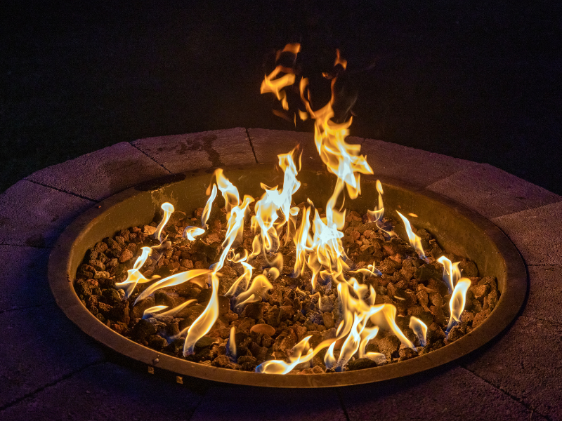 Smokeless Fire Pit Pros and Cons: Is It Worth Buying? – Prepared Hero