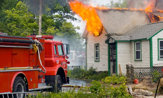 Top 5 Common Causes of House Fires (During the Holidays) – Prepared Hero